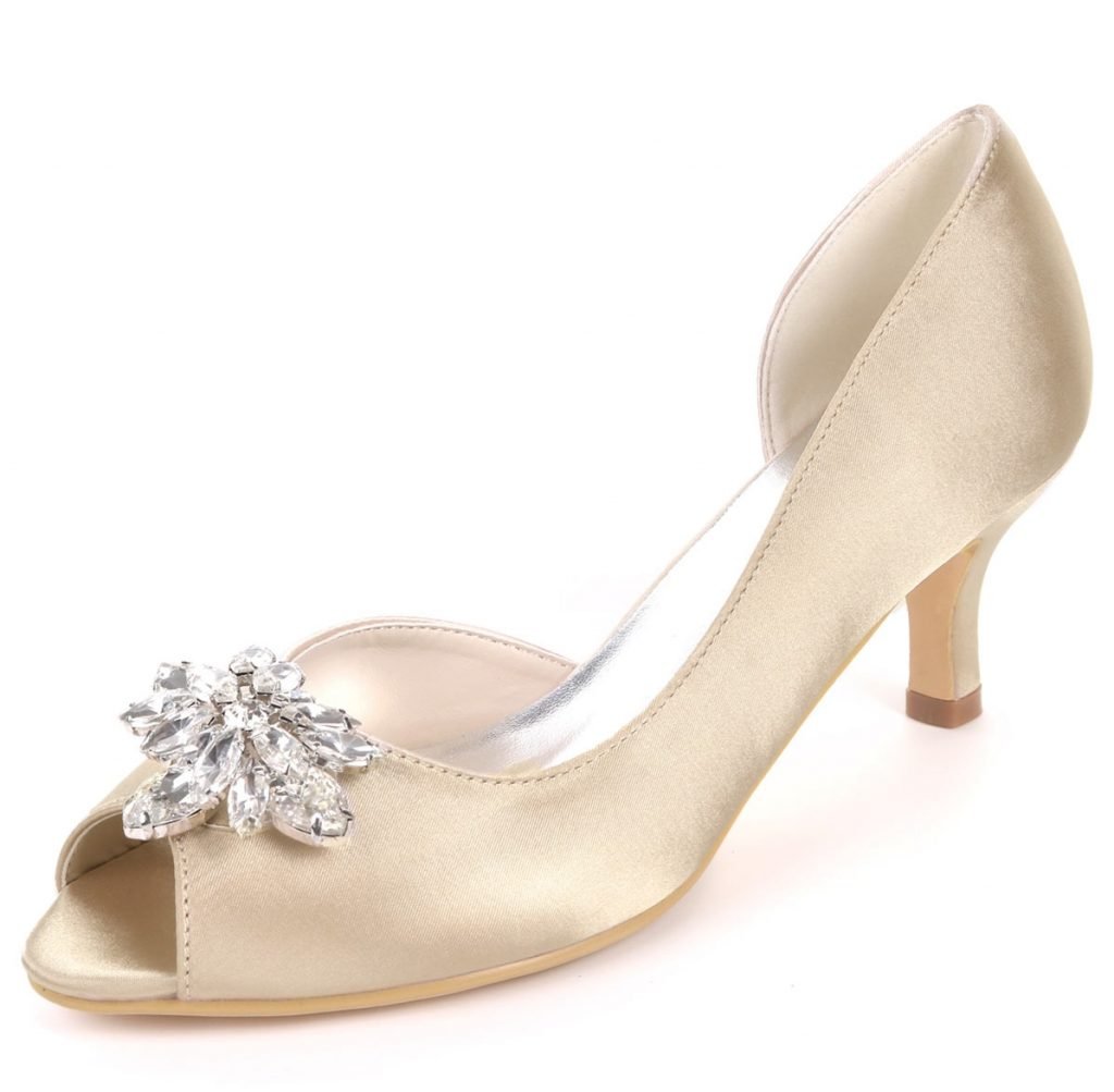 Les accessoires les plus appropriés pour une robe de mère de la mariée ...